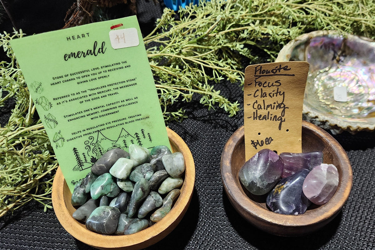 Tumbled Crystals – Simplistic Sensations